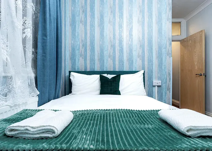 LANCASTER COURT HOTEL, LONDON